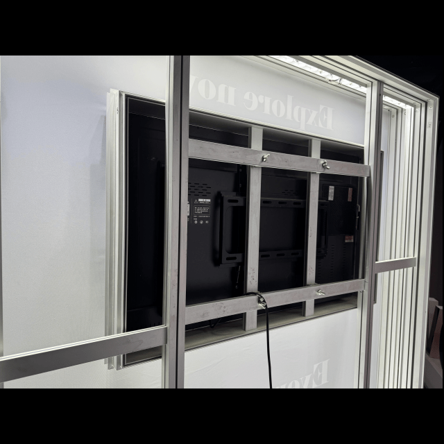 Interactive Trade Show Booth Display with Large Touchscreen Monitor and ...